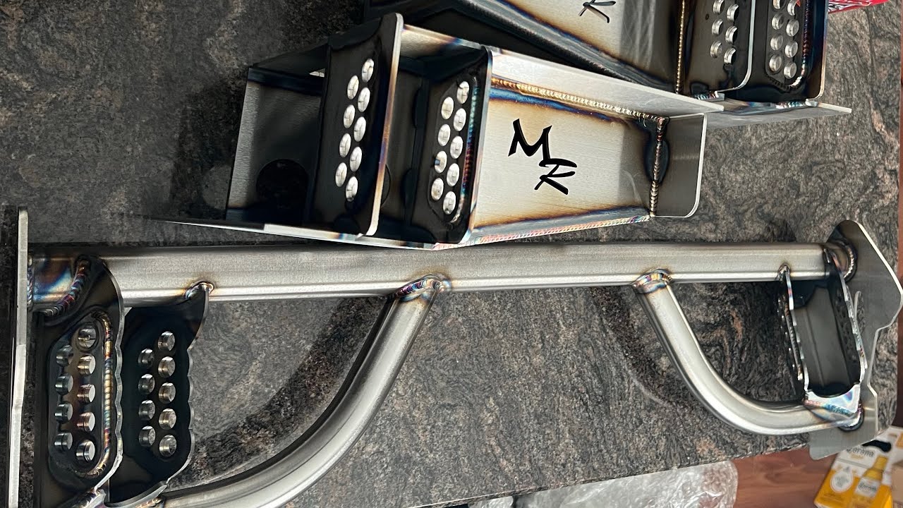 Merillat Racing rear brackets for Ford Mustang Foxbody - YouTube