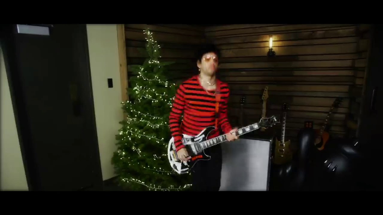 Escape The Fate - Christmas Song Legendado [Para Status] - YouTube