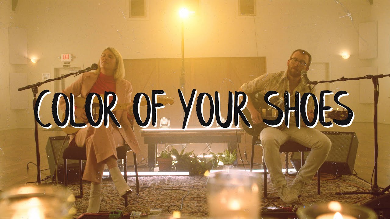 Sessions In Place: Kate Dinsmore - "Color Of Your Shoes" - YouTube