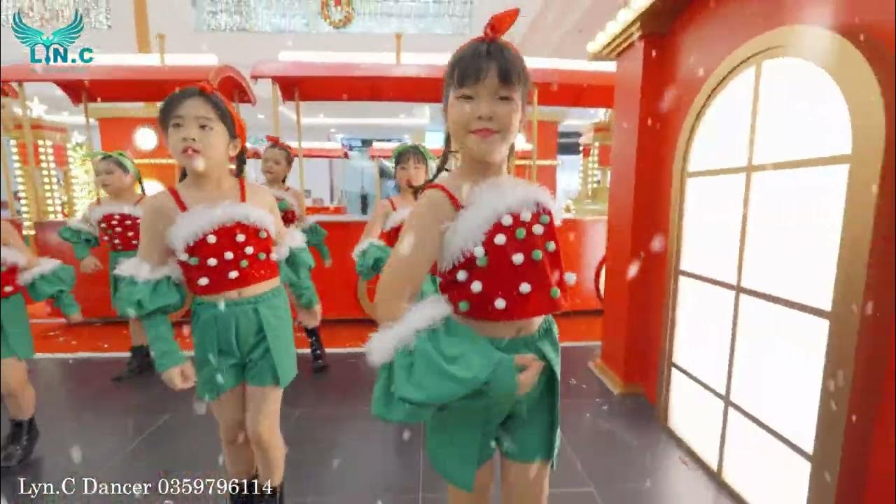 Mashup Last Christmas - Jingel Bells (Dance) - Học viện Nghệ thuật Lync - YouTube