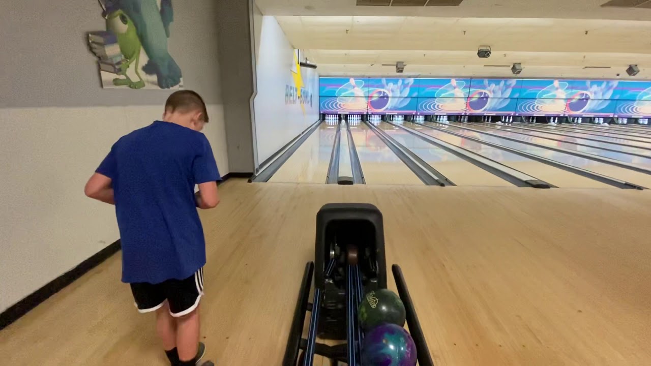 Bowling with the bros: Part 5 - YouTube
