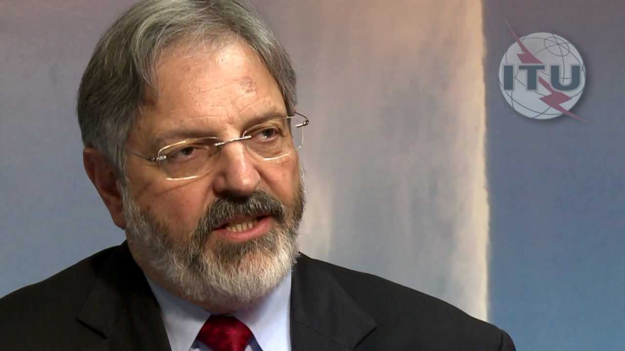 Christoph Dosch on 3DTV and UHDTV - YouTube