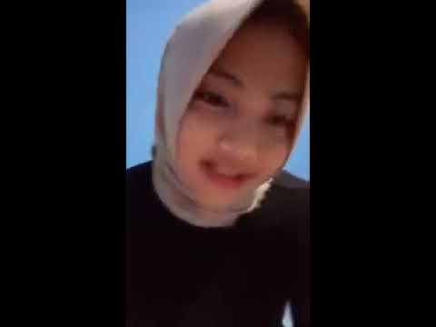 Tutorial memakai jilbab menutupi susu besar
