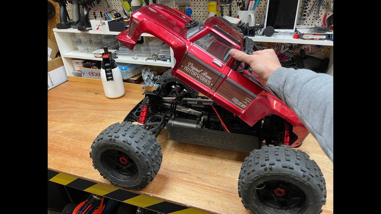 Shop time live - wrenching the arrma outcast 8s - YouTube