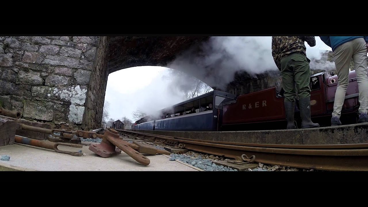 Lal Ratty Wide Screen - YouTube