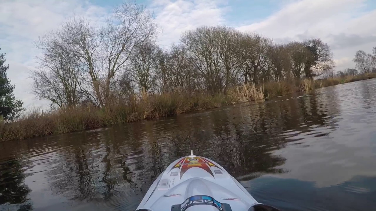 Speedy boat on big piece of watery thing like a field but wet - YouTube