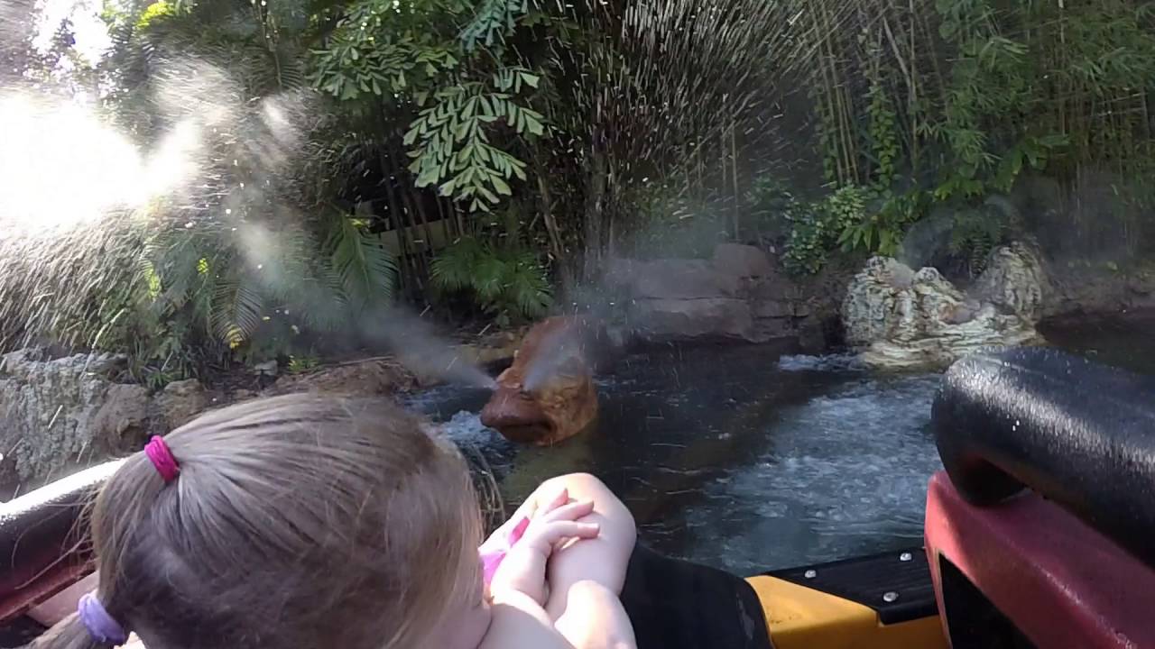Jurassic Park River Adventure - Universal Studios - Orlando - YouTube