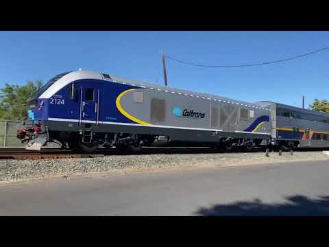 CDTX 2124 Leads Capitol Corridor 547 Through West Sacramento, CA - YouTube
