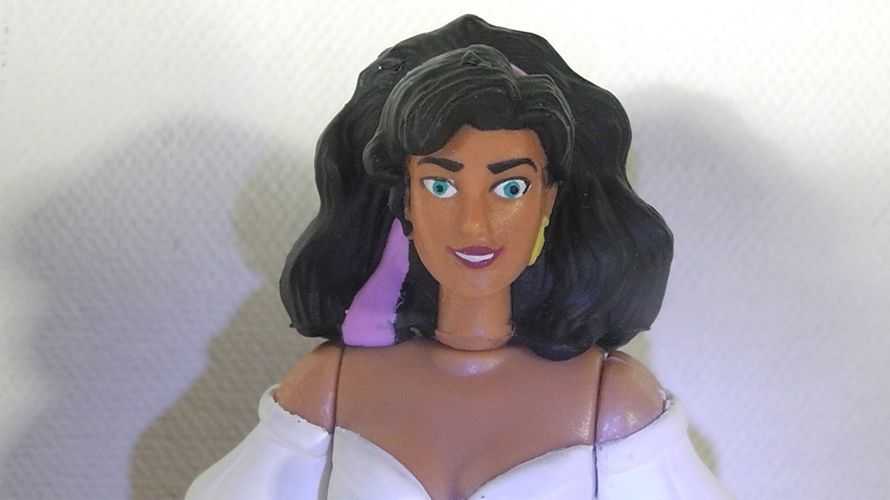 Disney's the Hunchback of Notre Dame Mattel Esmeralda figure review ...
