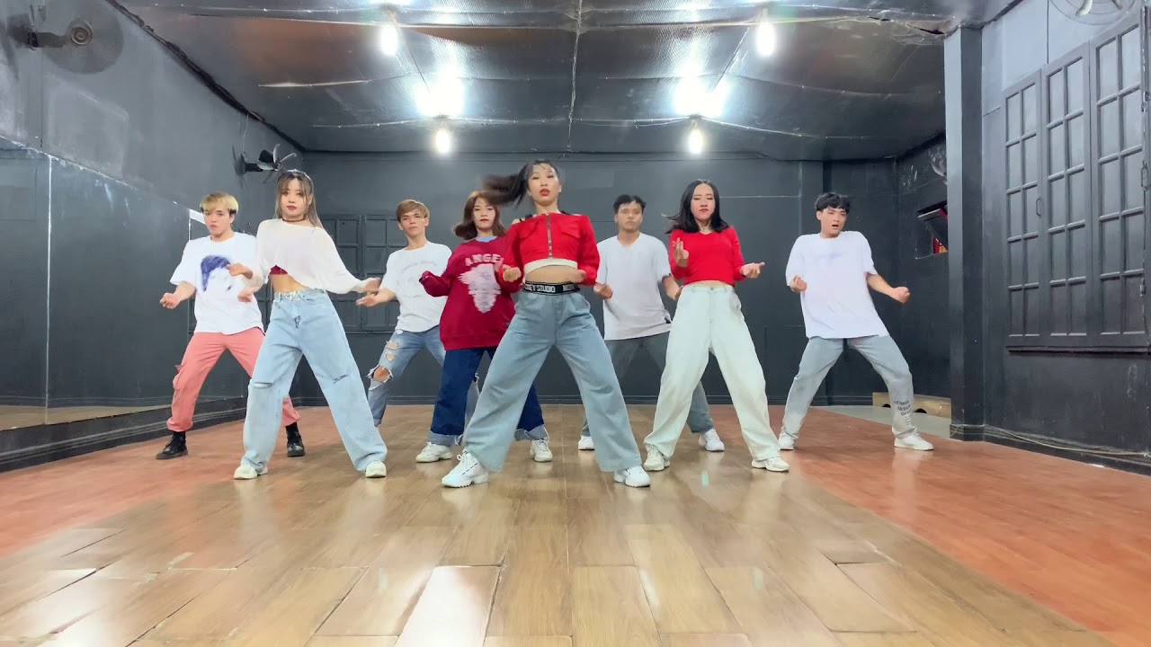 [Nhảy Hiện Đại] Handclap + Boom Samsara | TNT Dance Crew - YouTube