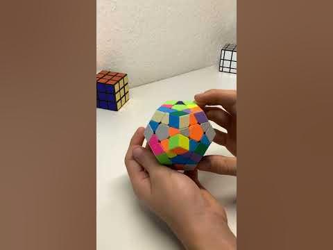 Superflip pattern on Megaminx #megaminx - YouTube