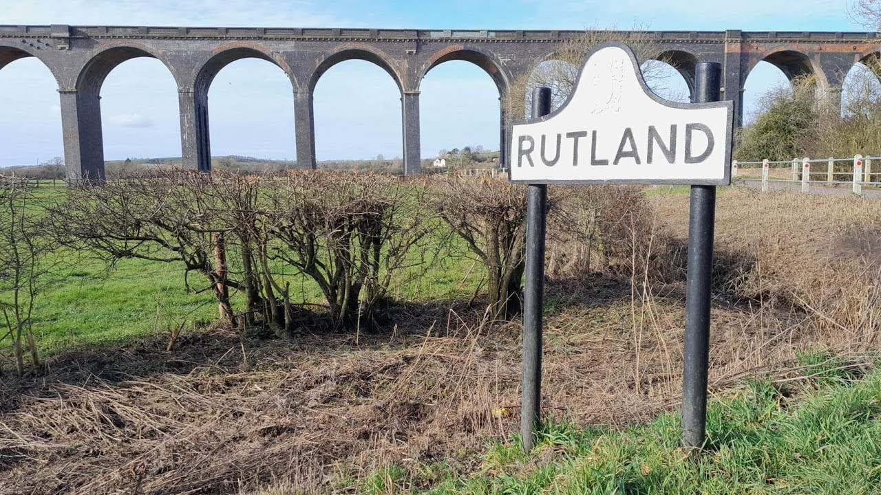 12 MILE WALK-UPPINGHAM, BISBROOKE, SEATON, HARRINGWORTH, WELLAND VALLEY ...