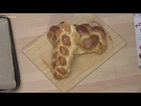 Mega challah bake happening this weekend | In the Kitchen - YouTube