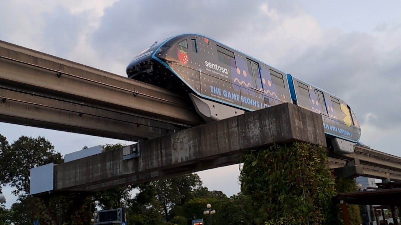 [Pac man livery] Sentosa Express Hitachi small type monorail 🔵(Blue ...