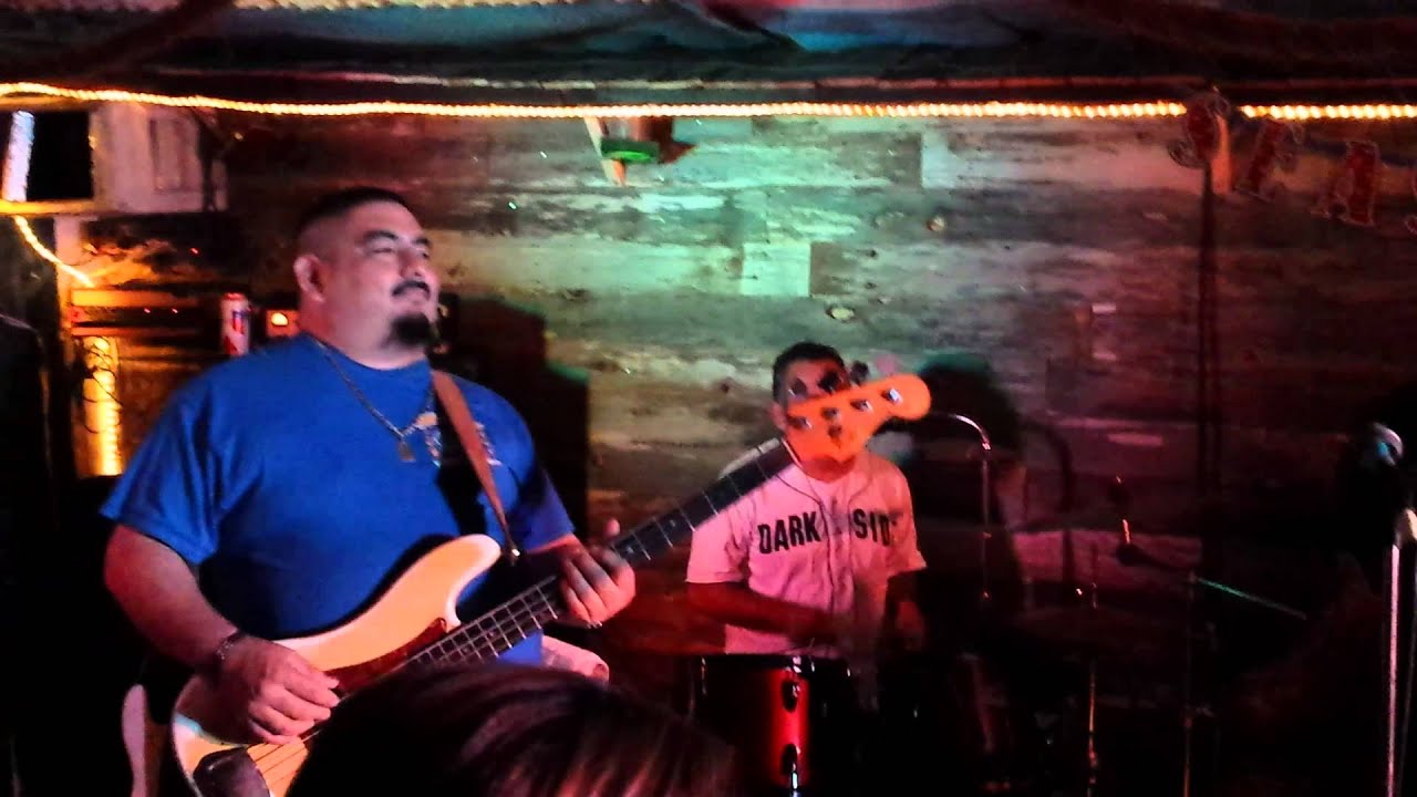 Gilberto Perez Y Sus Compadres at La Lomita Park - YouTube