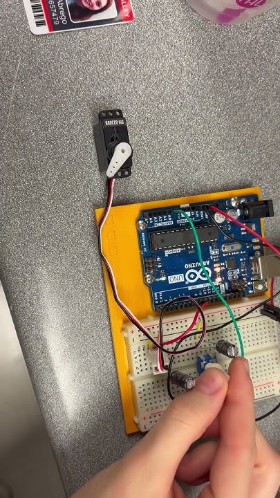 Arduino Project 05 Mood Cue - YouTube