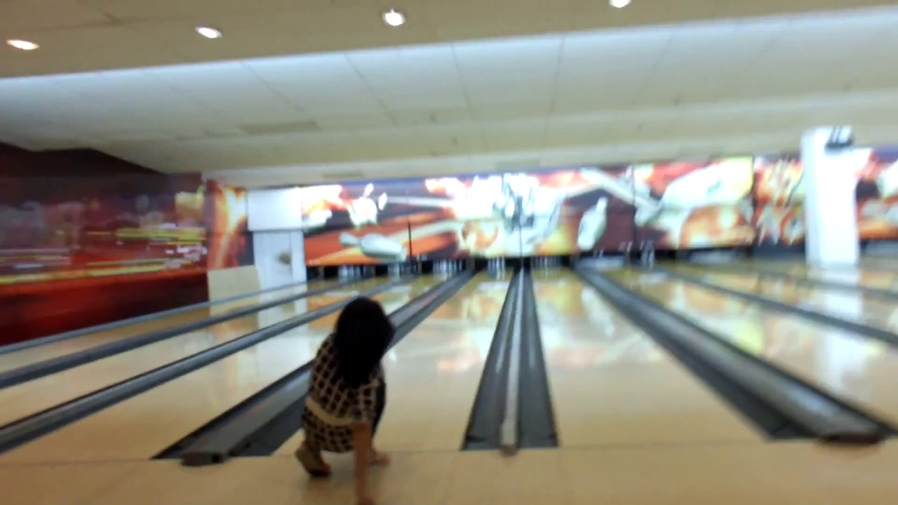 ROZITA ROHAIZAD- BOWLING PERAPIM WITH COMEDIAN & DANGDUT ASIA ARTIST ...