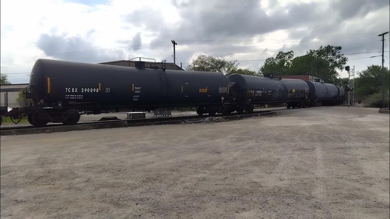 NS 123 With UP Power and NS 8105 (Interstate Heritage Unit) as Mid-Train DPU. - YouTube