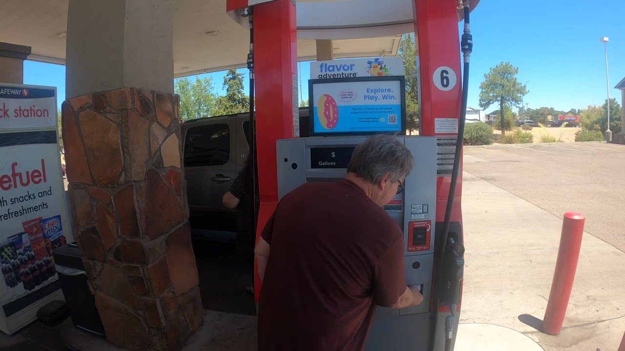 Safeway Express Fuel Station, $4.69 per gallon, AZ-260, Payson, Arizona ...