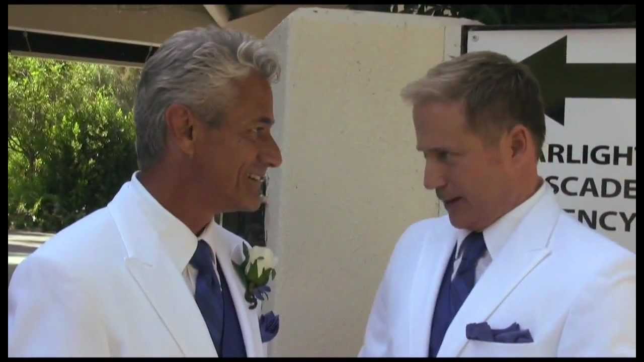Dog Bytes: Greg Louganis & Bruce L. Hart - YouTube