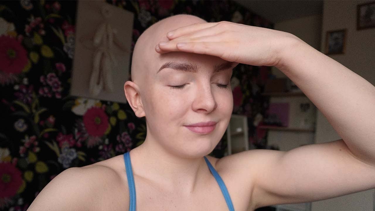 Story Time: When My Wig Fell Off In A Dance Class ! - YouTube