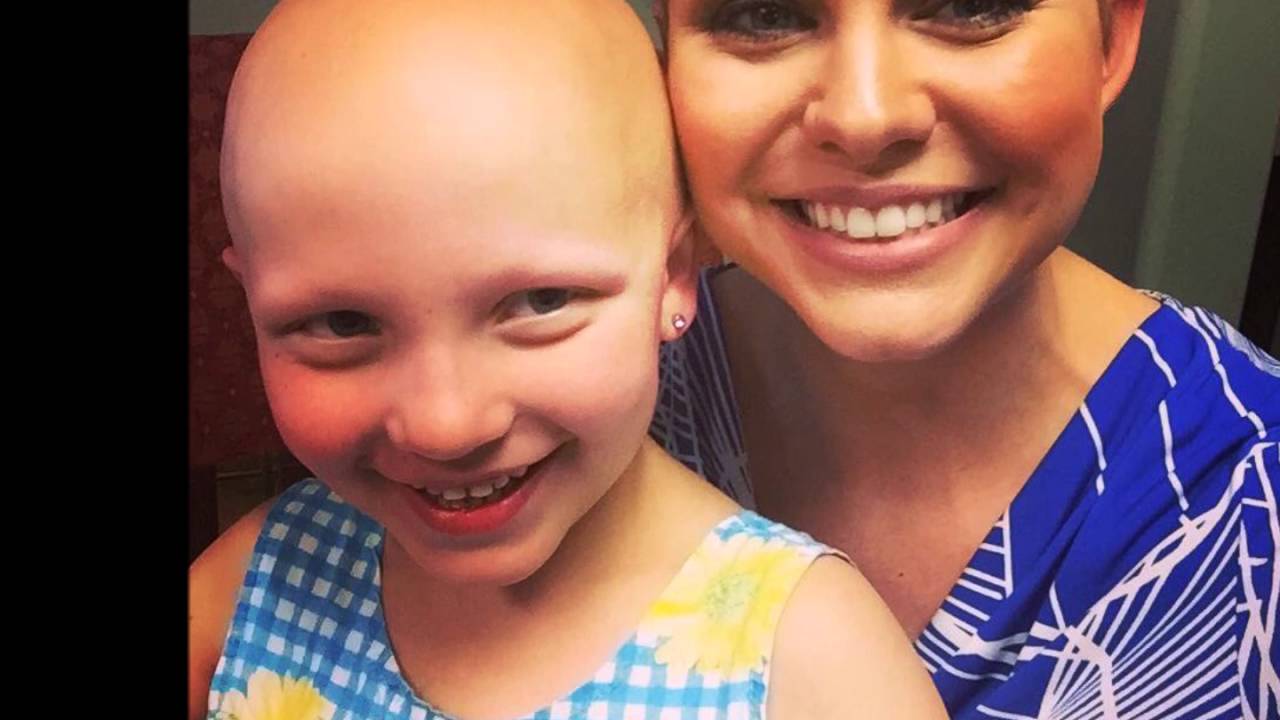 Alopeetsia juuksurid saavad aidata - YouTube