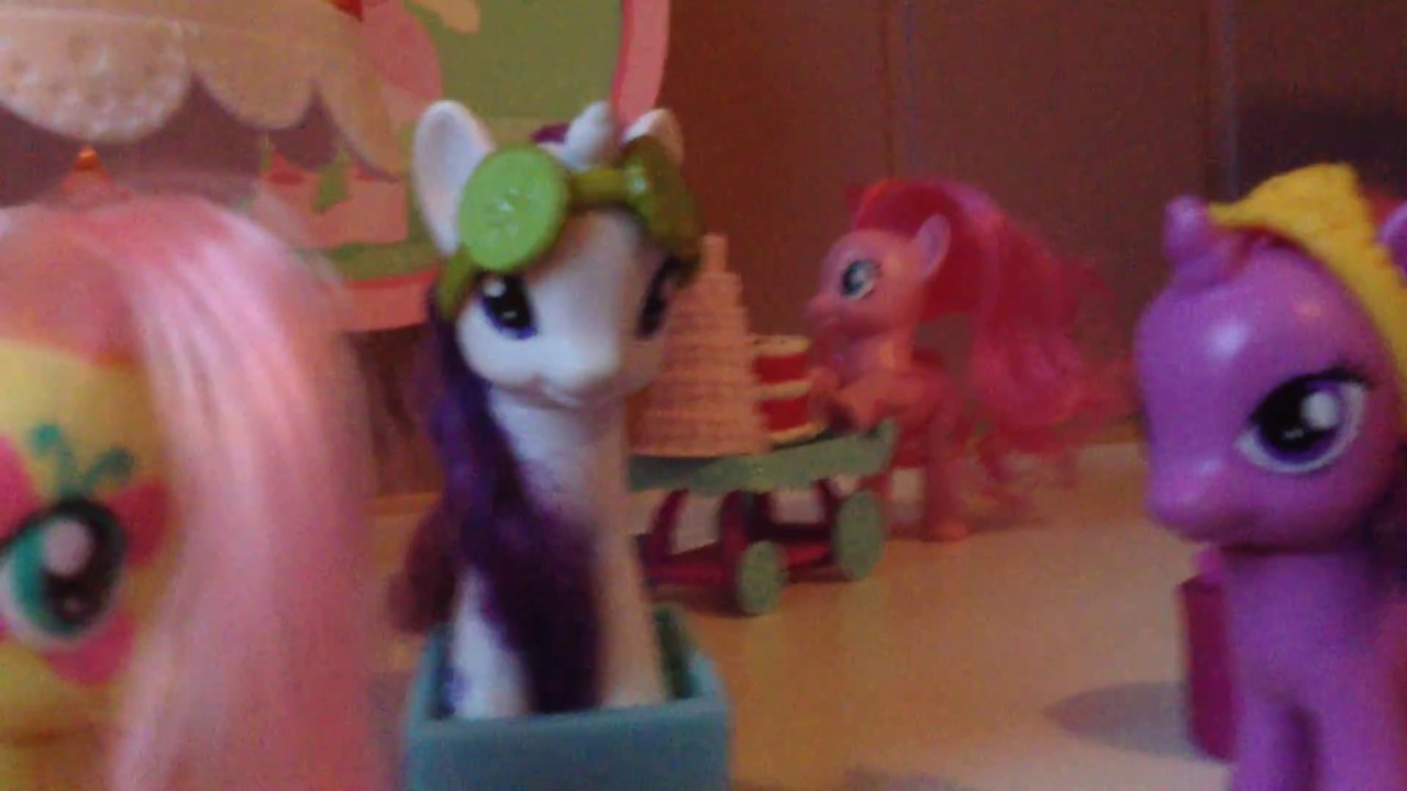 My Little Pony - Swimming pool party 2 - YouTube