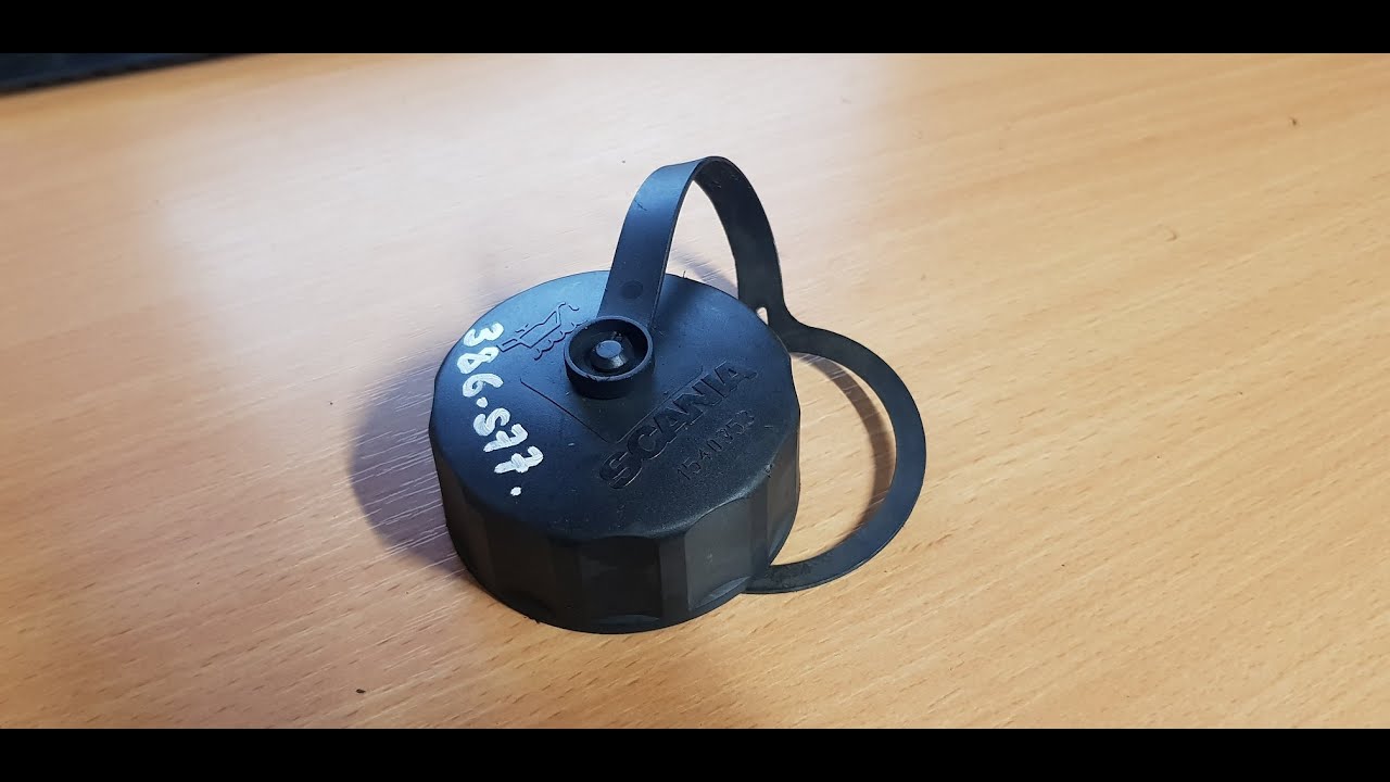 74. Крышка масло заливной горловины 1544036 скания - YouTube