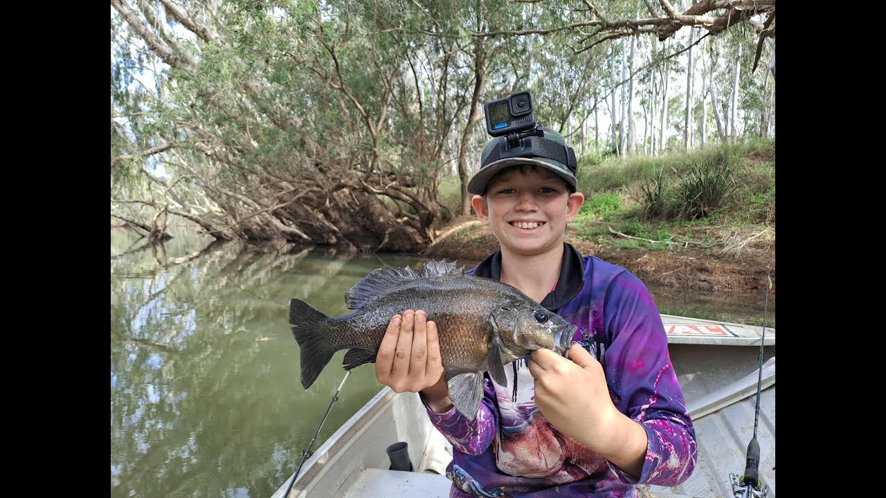 Herbert river sooty fishing - YouTube