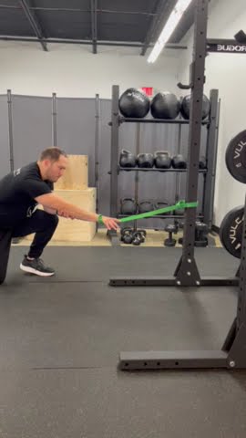 banded wrist distraction - YouTube