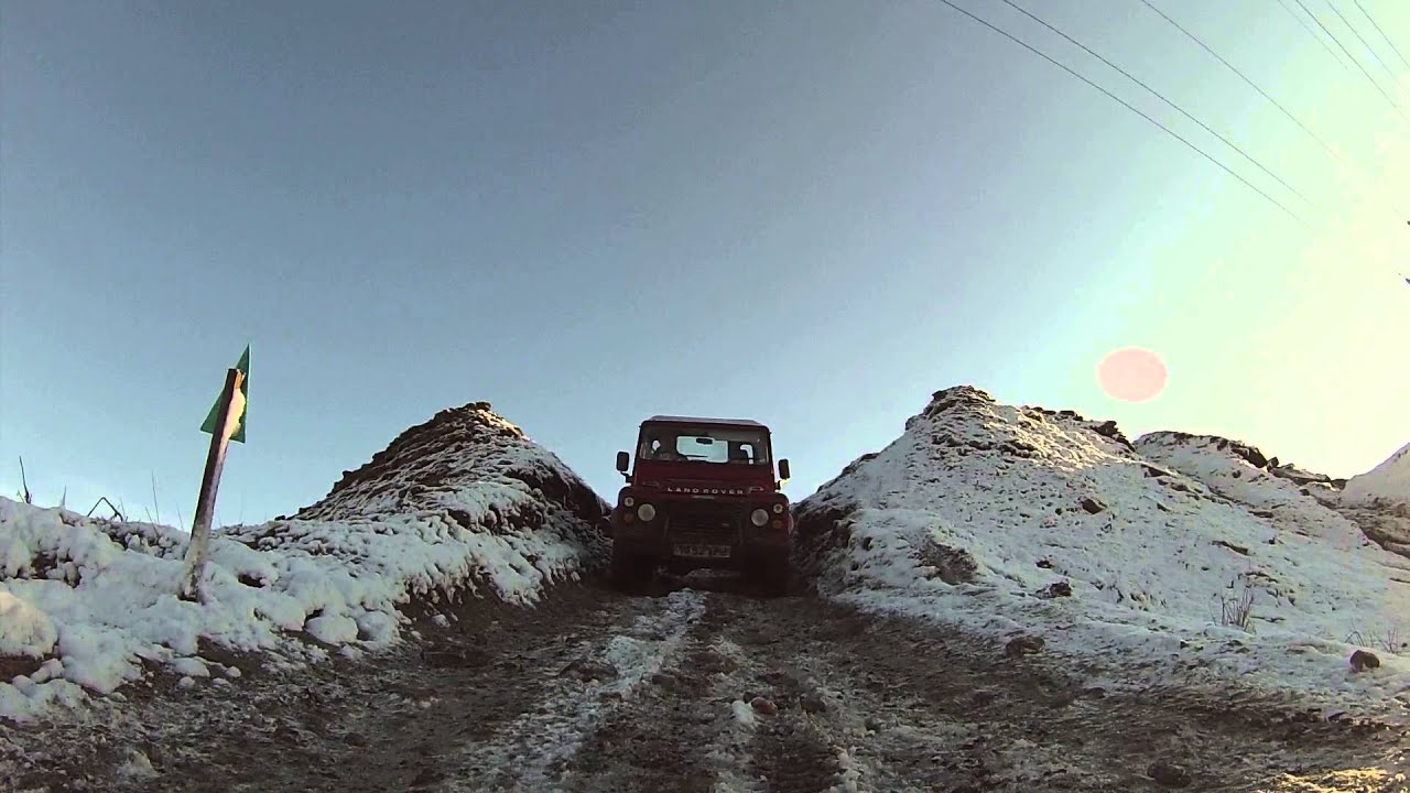 Off road driving at Cown Quarry in Dad's Defender - YouTube