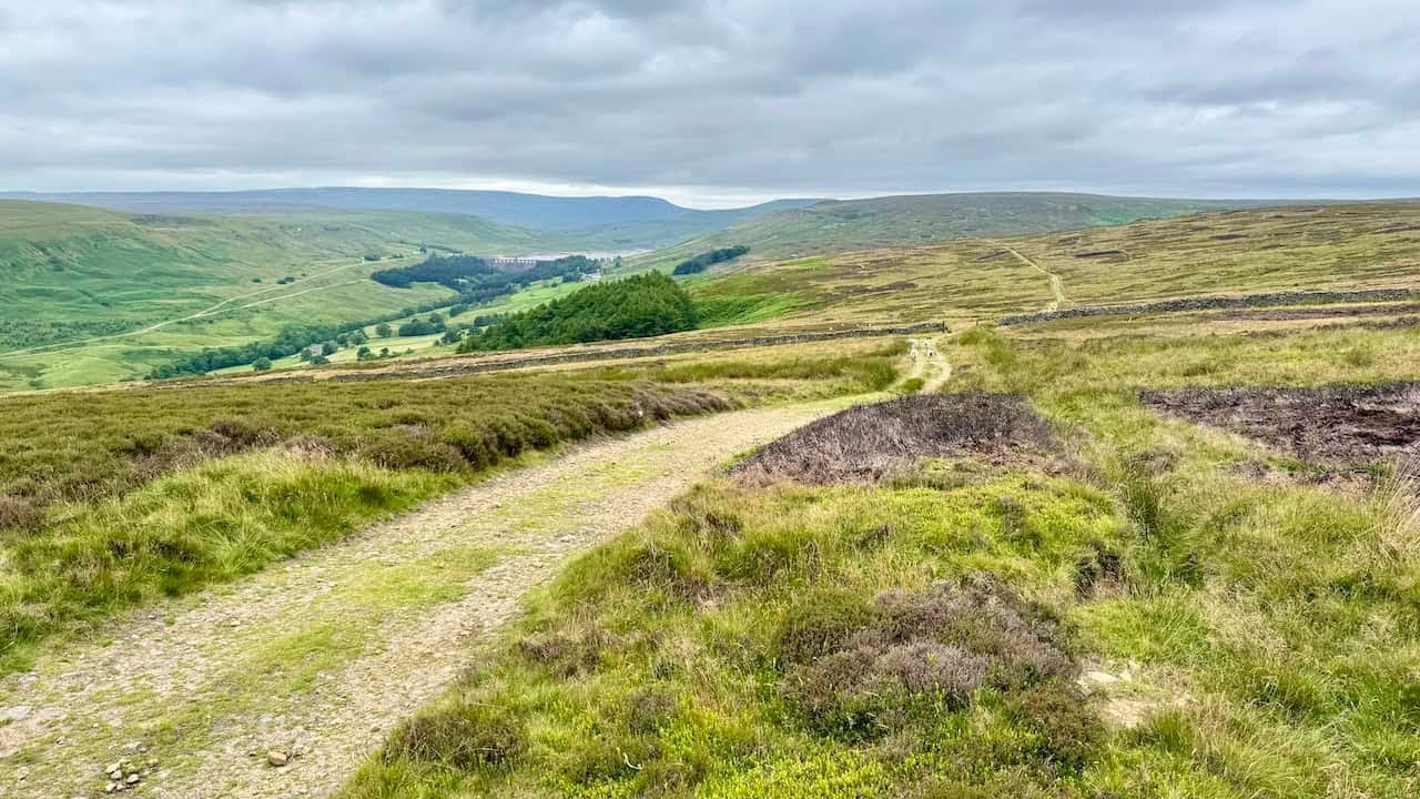 Yorkshire Moors Walk: Masham Moor, Dale Edge and Colsterdale - YouTube