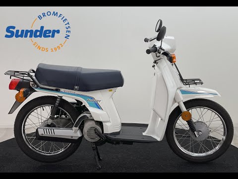 Honda Scoopy SH50 wit bj: 1985 slechts 2300 km origineel ! Classic bij Sunder Bromfietsen