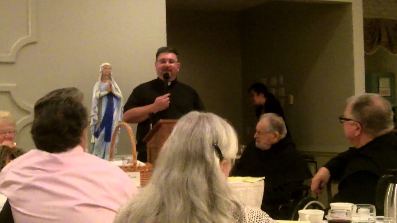 Fr. David Simonetti Praises Fr. Rookey at 97th B'Day Banquet - YouTube