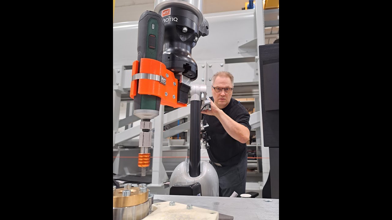 1/8 Remote Handling with Universal Robots UR10e, Introduction, PRODI ...