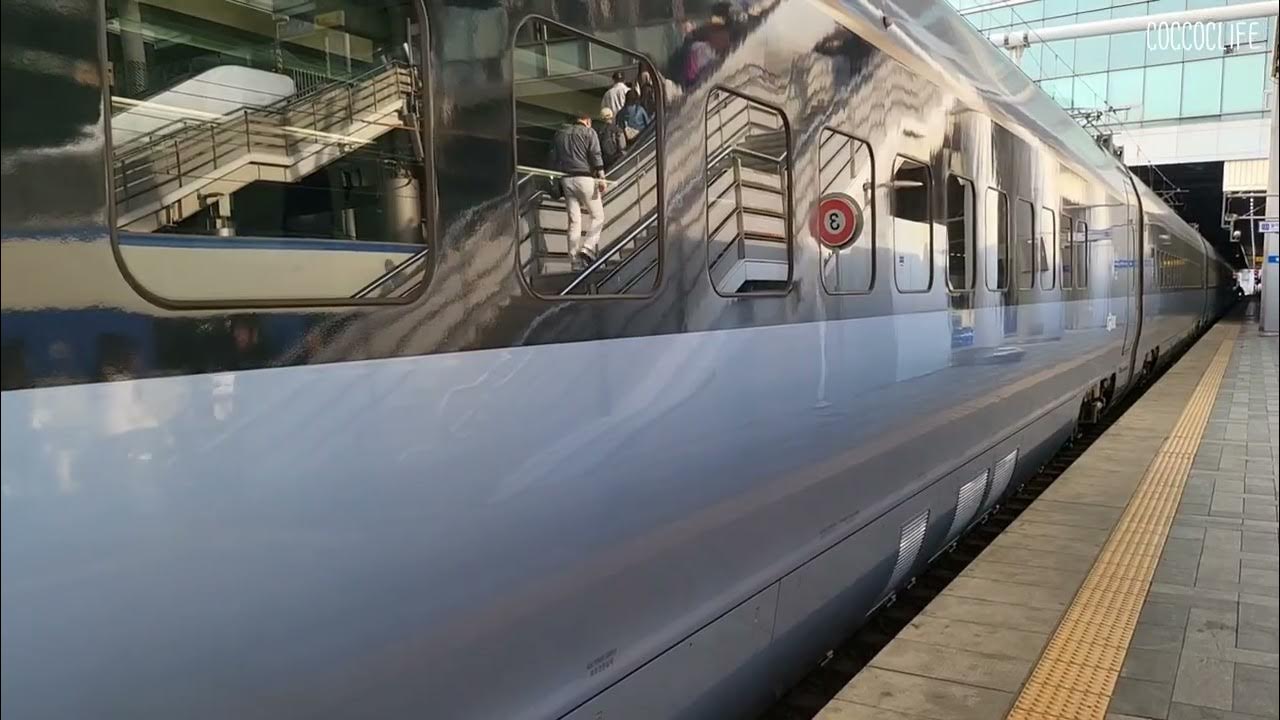 KTX 이음 in 서울역 #train #ktx #ktx이음 #서울역 - YouTube