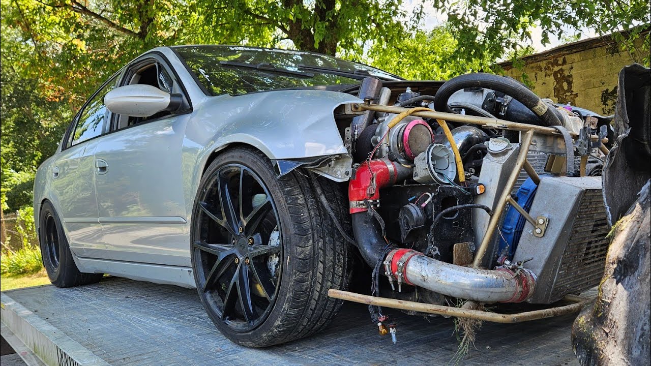 LS Swapped Altima Comes To A Firey End! - YouTube