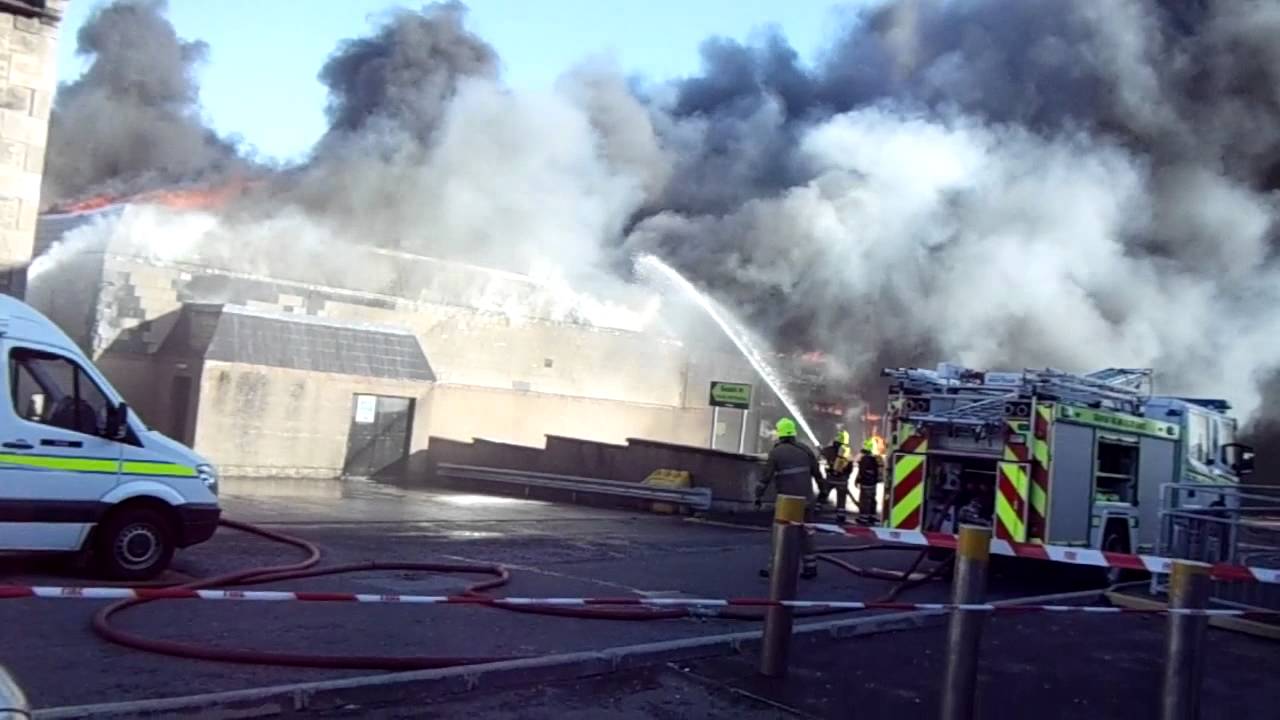 burning supermarket in HD - YouTube