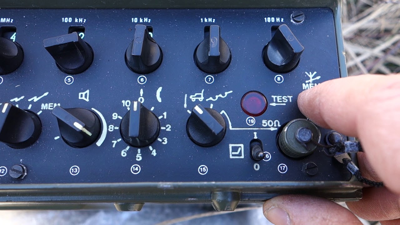 TRC350 manpack radio short field test. - YouTube