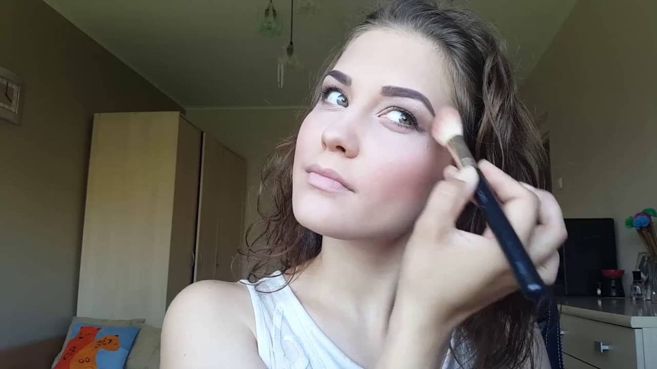 Isadora Eye Color Wonder Bar eyeshadow palette - YouTube