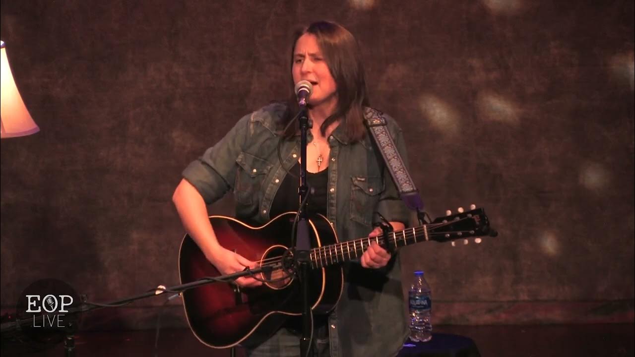 Erin Enderlin "Somebody’s Shot of Whiskey" [acoustic] @ Eddie Owen Presents - YouTube