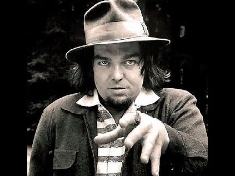 Captain Beefheart -- Diddy Wah Diddy - YouTube