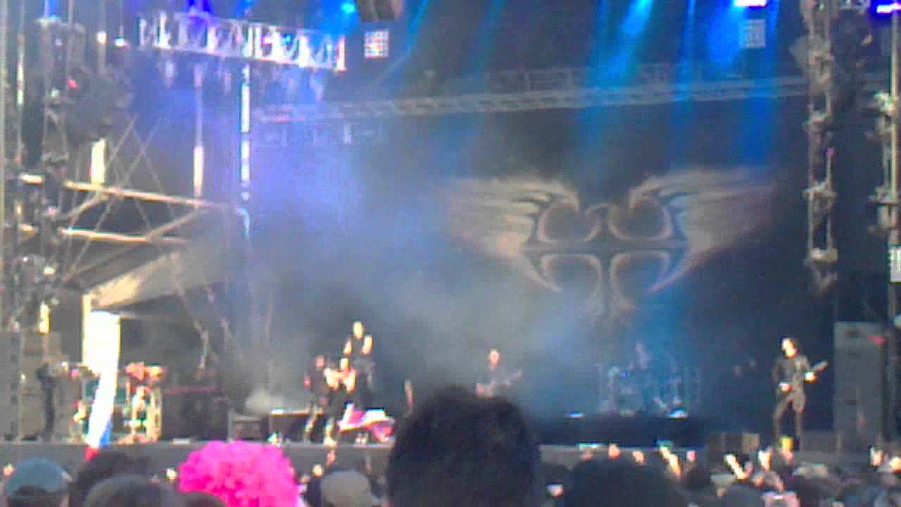 WITHIN TEMPTATION - Ice queen- live HELLFEST 2012.MP4 - YouTube