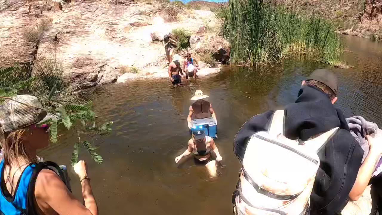 Cliff Jumping at Canyon Lake Arizona - YouTube