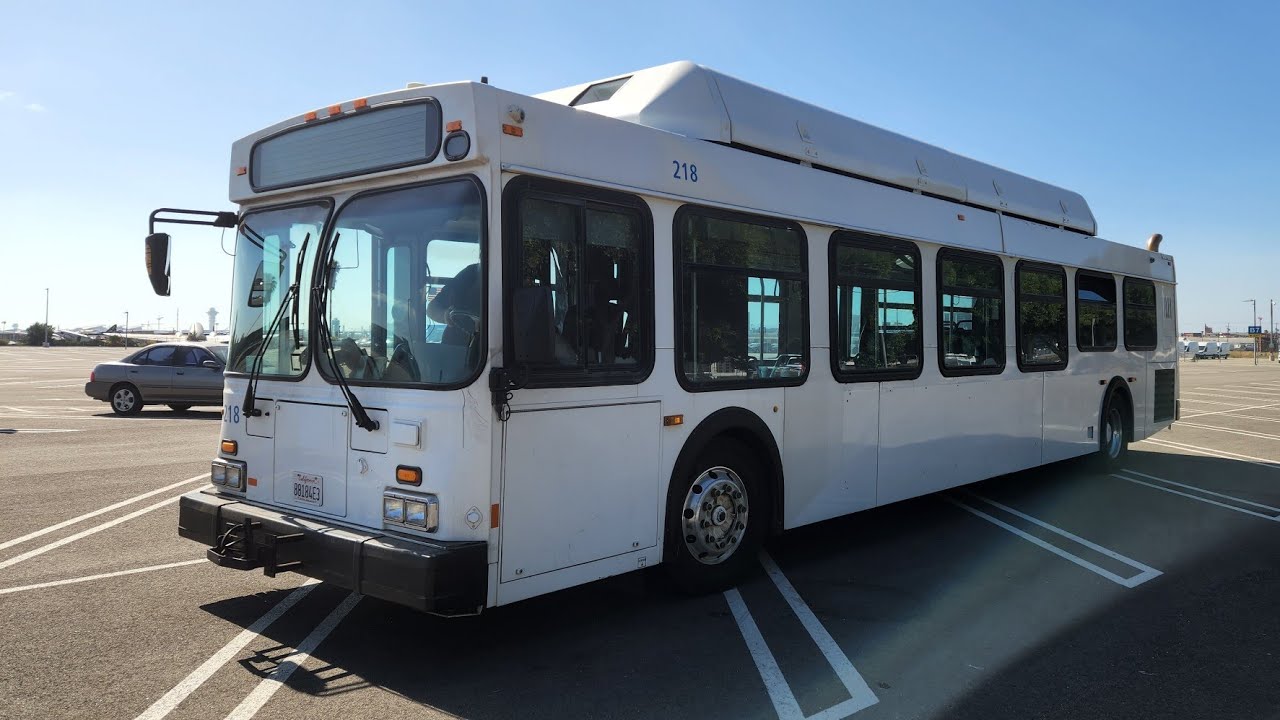 Ex Pierce Transit 2006 New Flyer C40LF #218 - YouTube