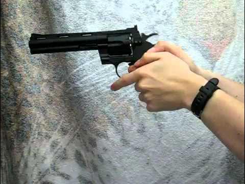 airsoft KWC colt python 357 magnum. - YouTube