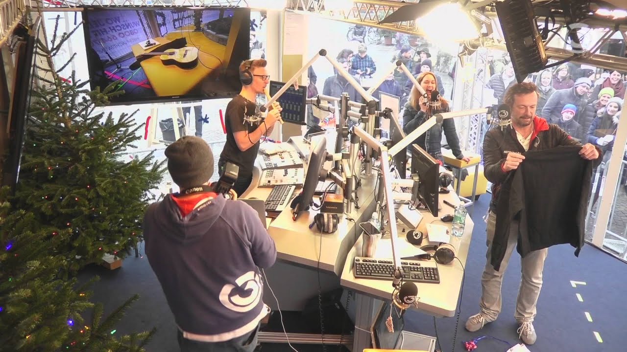 Ein Geschenk für Robert Grumpy - YouTube