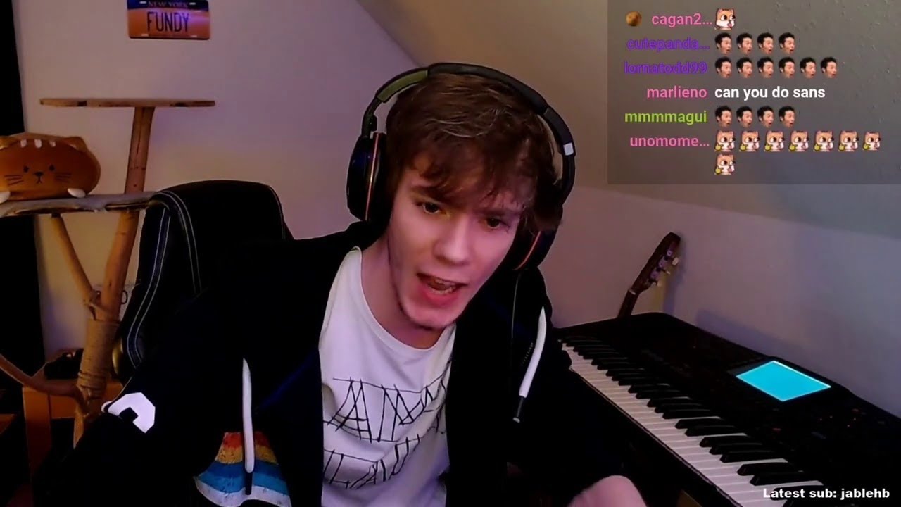 Fundy talking dutch - YouTube