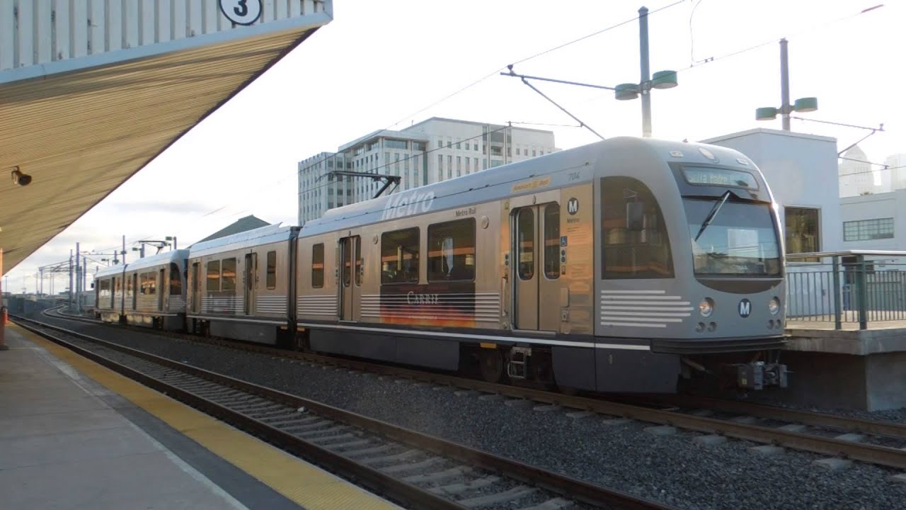 Los Angeles Metro Gold Lines train depart Union Station - YouTube