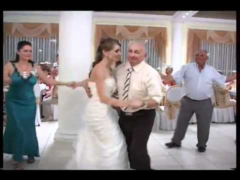 Taraf Moldovenesc Casa Fermierului Orhei 2010 - YouTube